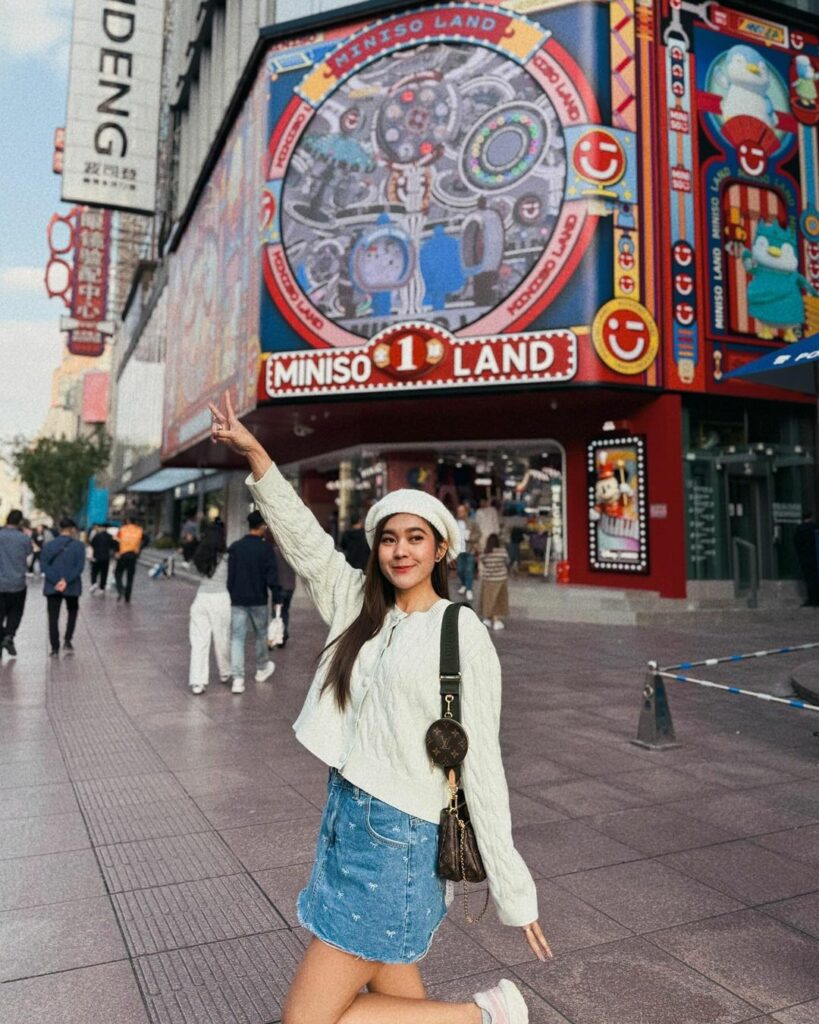 Miniso Land In Shanghai Has Blind Boxes & Blackpink Merch