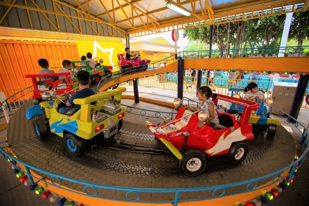 Dream World Bangkok: Theme Park 40 Mins From Bangkok City