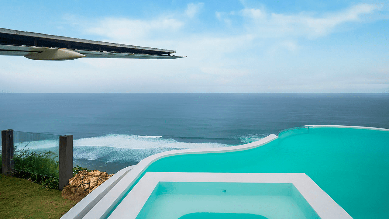 Private Jet Villa in Bali: Boeing 737 Turned Luxury Resort