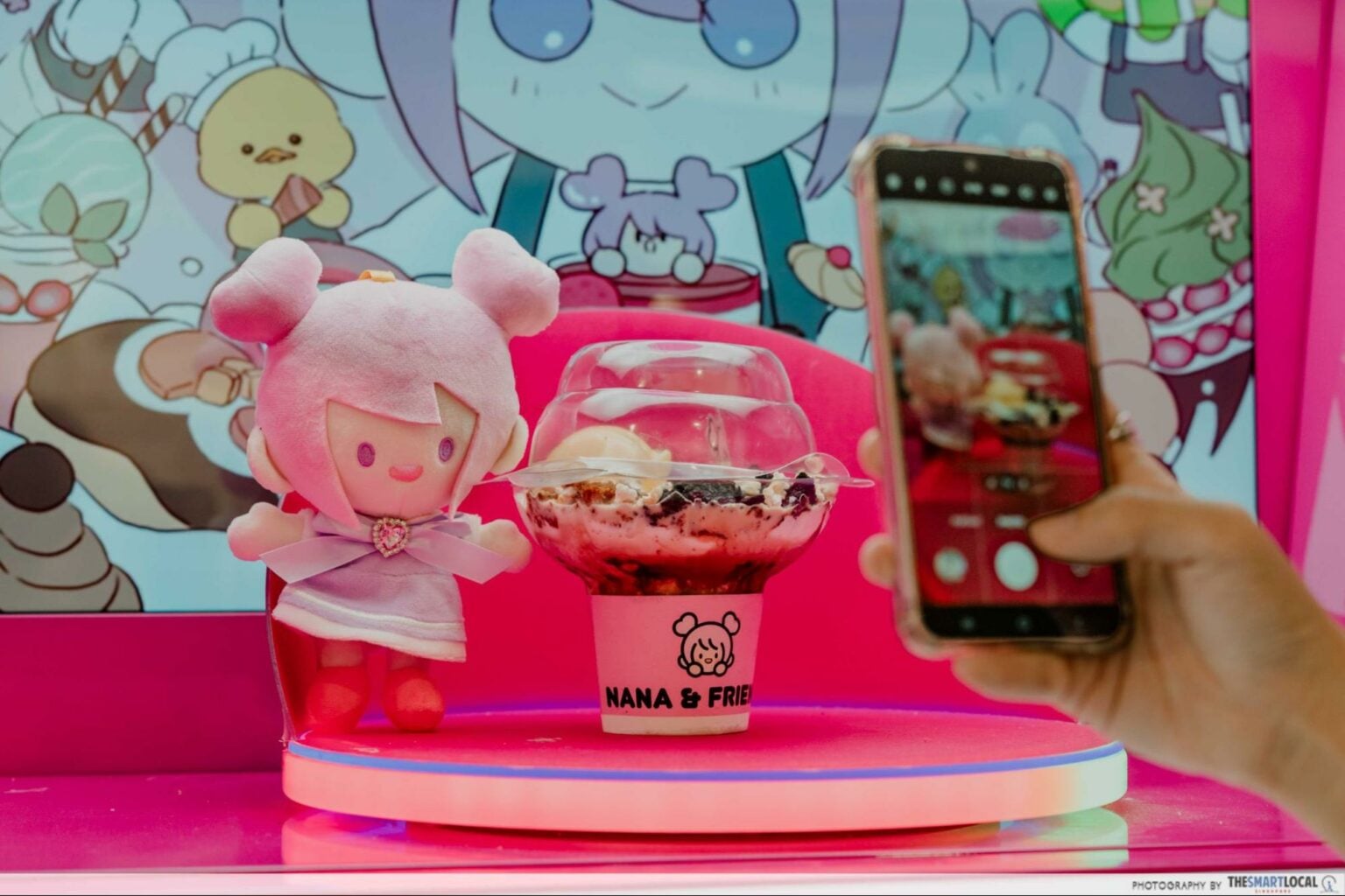 Nana & Friends Cafe - "Blind Box" Dessert Cafe In Suntec City