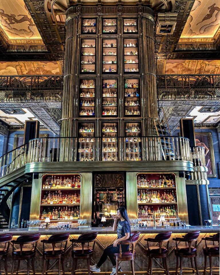 13 Unique Nightlife Spots In Singapore, Themed Bars & Clubs