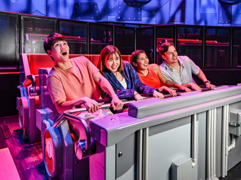 Minion Land At USS: Gru's House IRL, Themed Rides & Merch