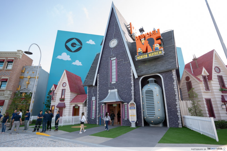 Minion Land At USS: Gru's House IRL, Themed Rides & Merch