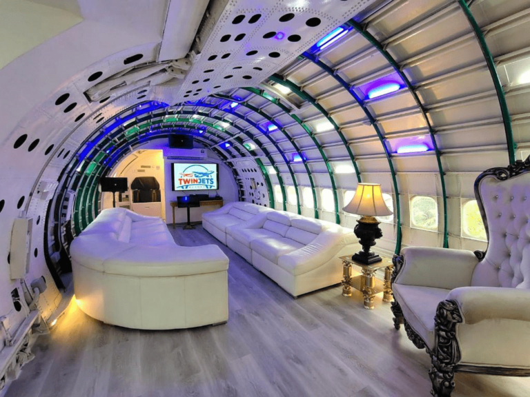 Twin Jets Resort In Malaysia: Pool Table, B-Ball Court & More