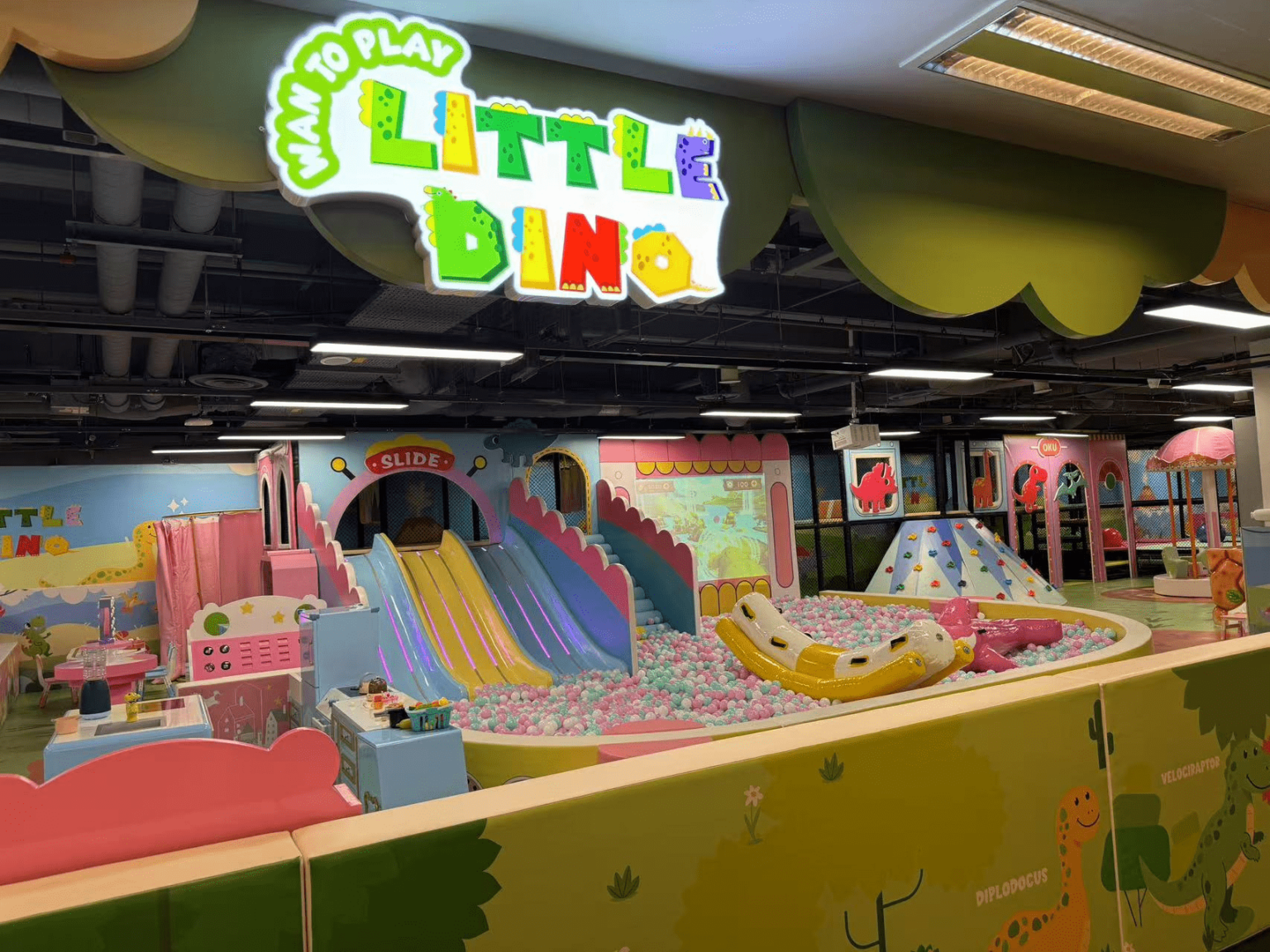 Little Dino At Changi Airport: Themed Play Areas & A Dino Ride