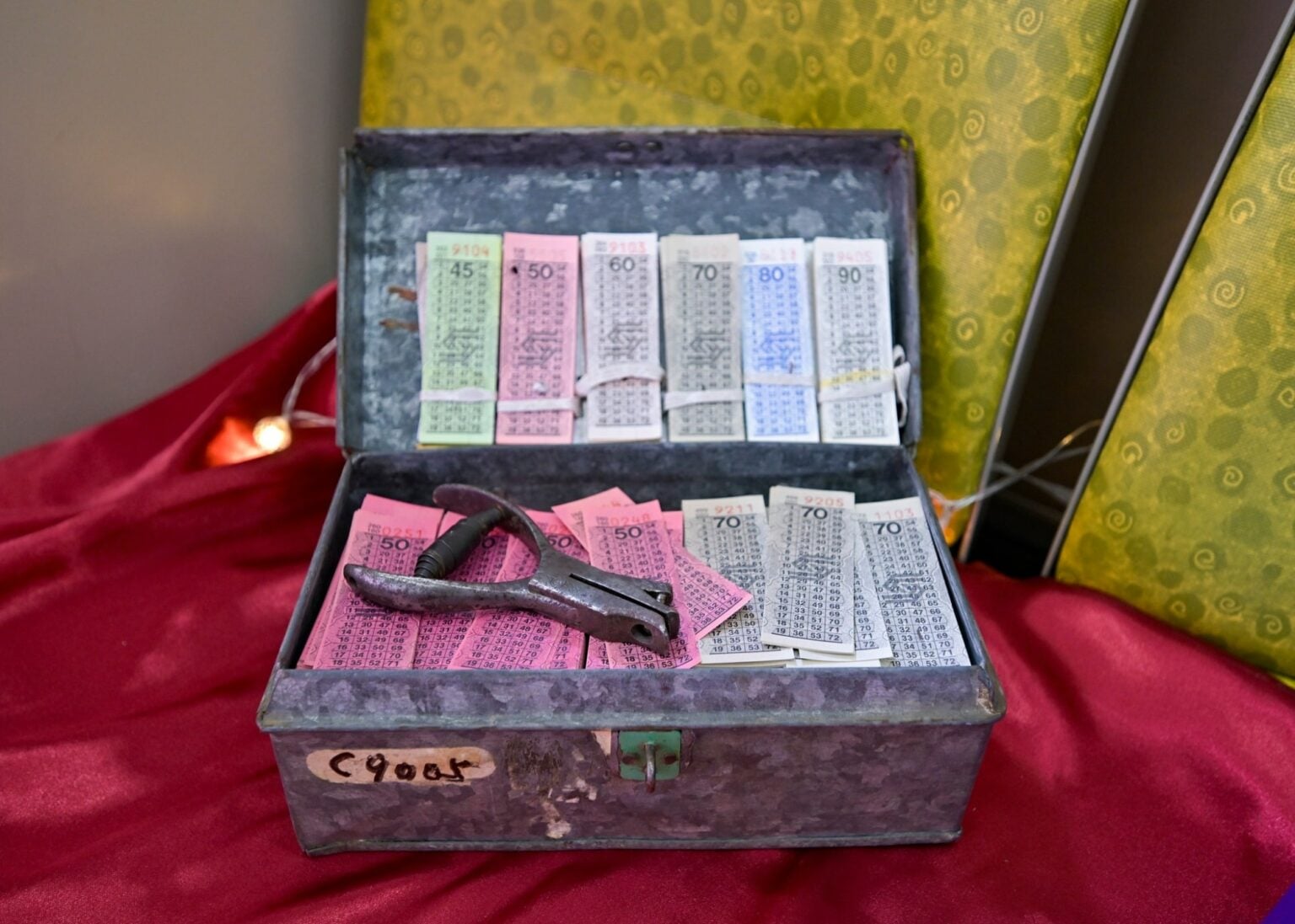 Catch This Retro Bus Serving 1980s Nostalgia & Free Kopi