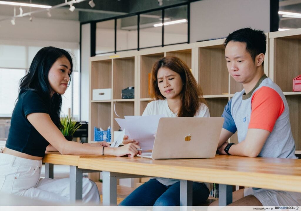 A-Z Guide On Iconic Singlish Slang & Phrases