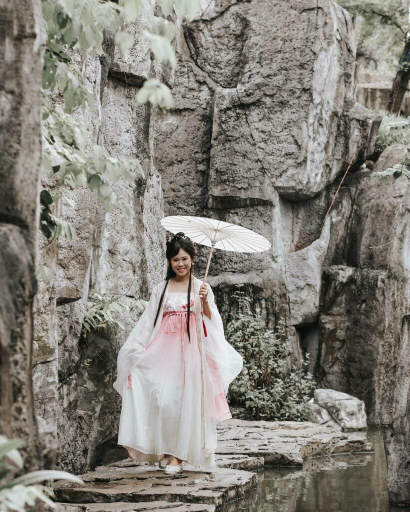 7 Photoshoot Experiences In China For Main Character Vibes