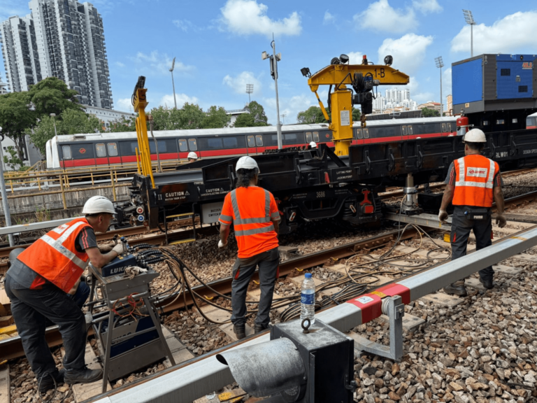 MRT Breakdowns In Singapore & Tips For Surviving Them