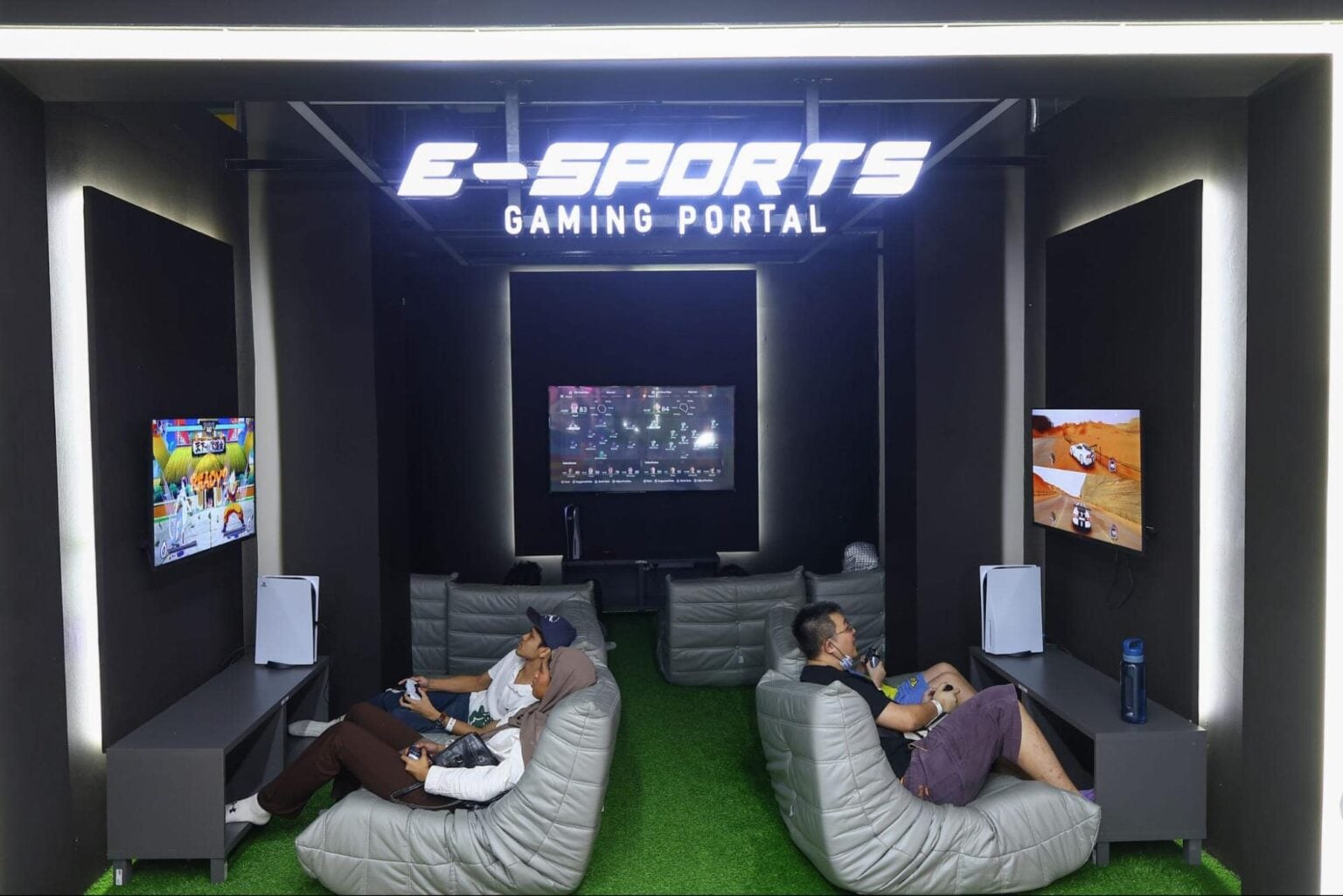 Game On Sports Hub At 1 Utama Shopping Centre