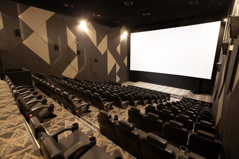 Grab Free Movie Tickets At Shaw Theatres Jem