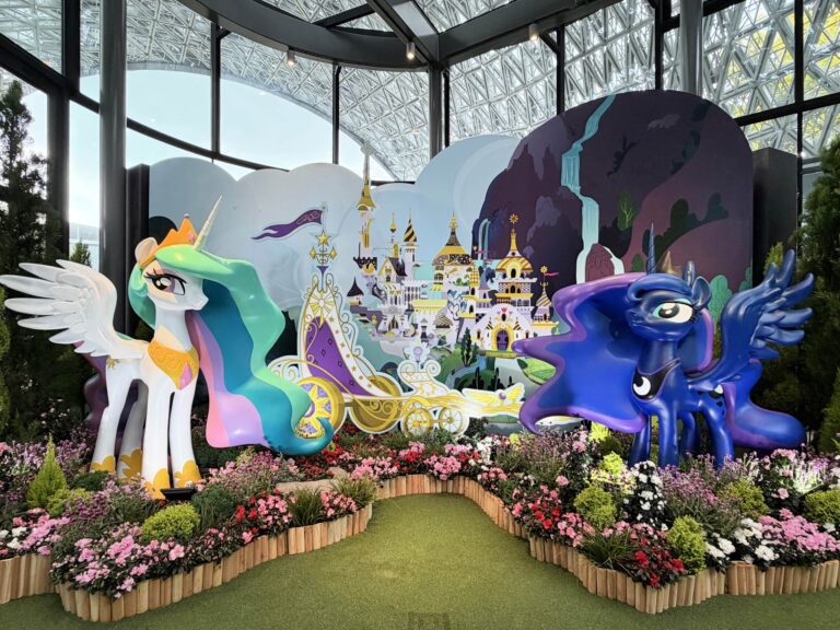 My Little Pony At Floral Fantasy, Gardens By The Bay