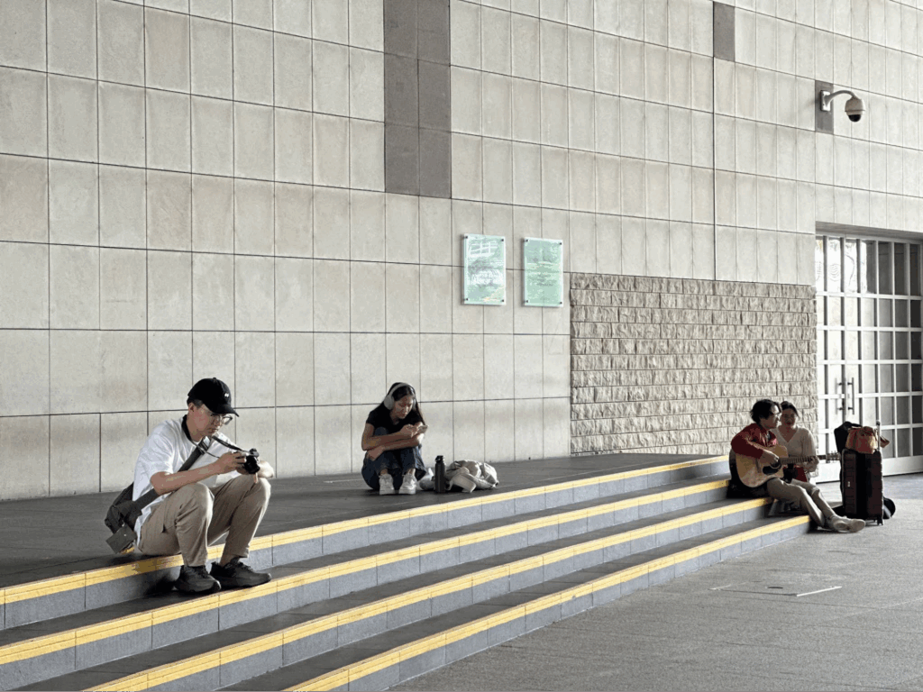 Public Spaces To Chill At For Free In SG, Sorted By Region
